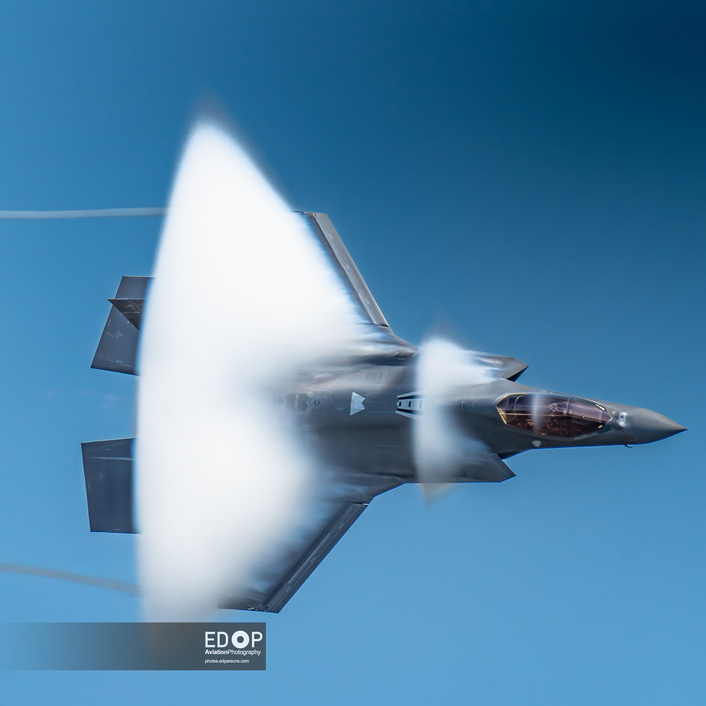 three-shock-cones -f35demoteam-f35-usaf-aviation-planes ...